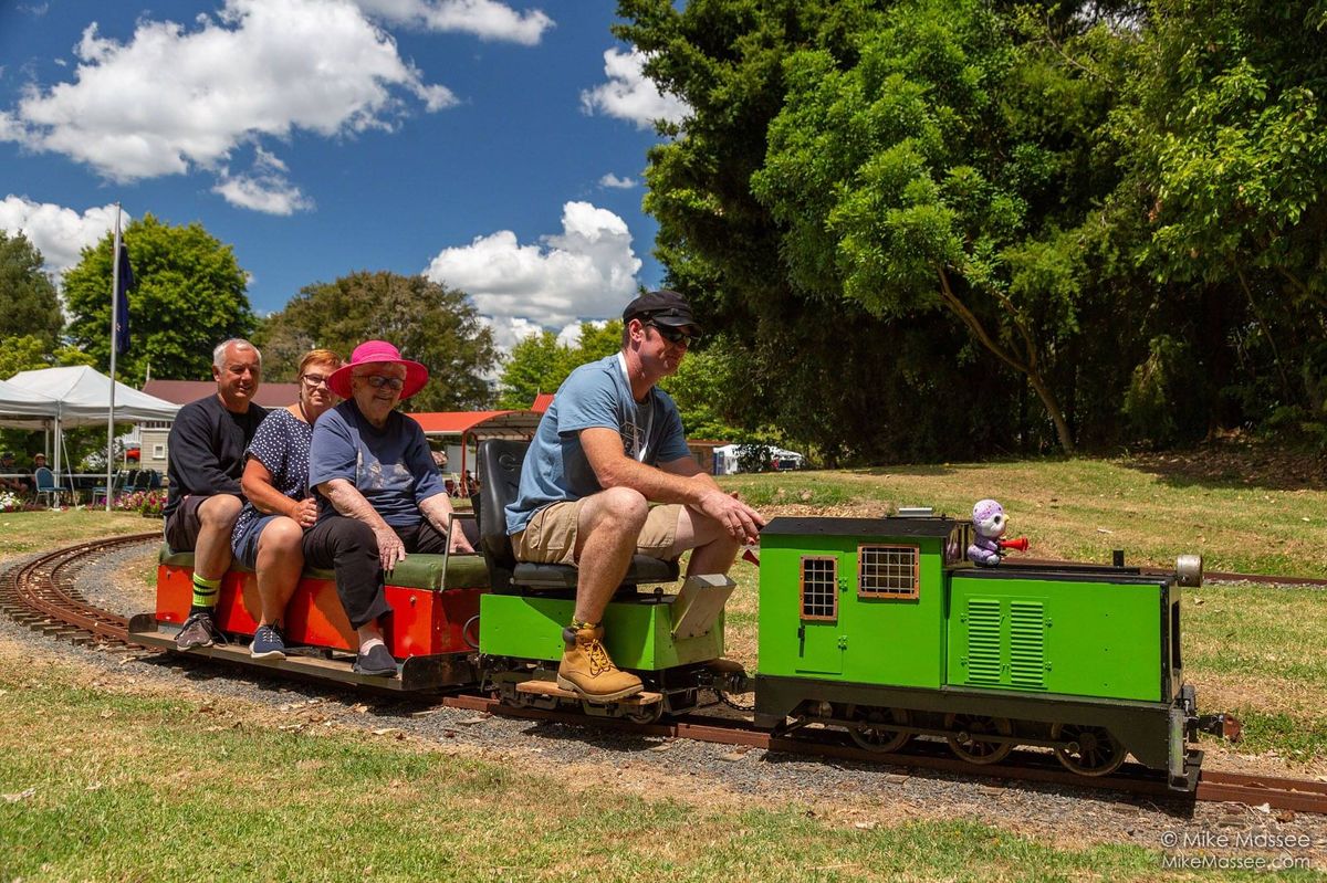 Hamilton Model Engineers Inc. | Miniature Train Rides in Hamilton
