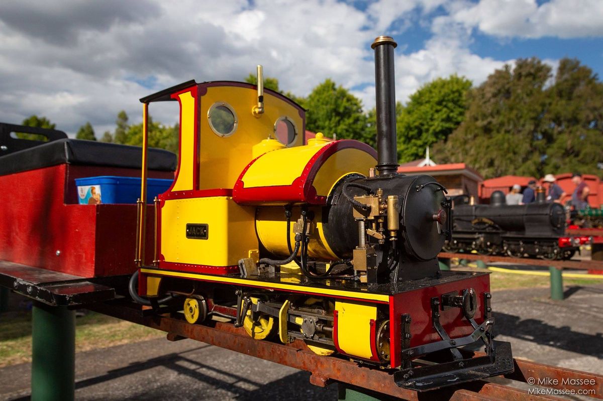 Hamilton Model Engineers Inc. | Miniature Train Rides in Hamilton