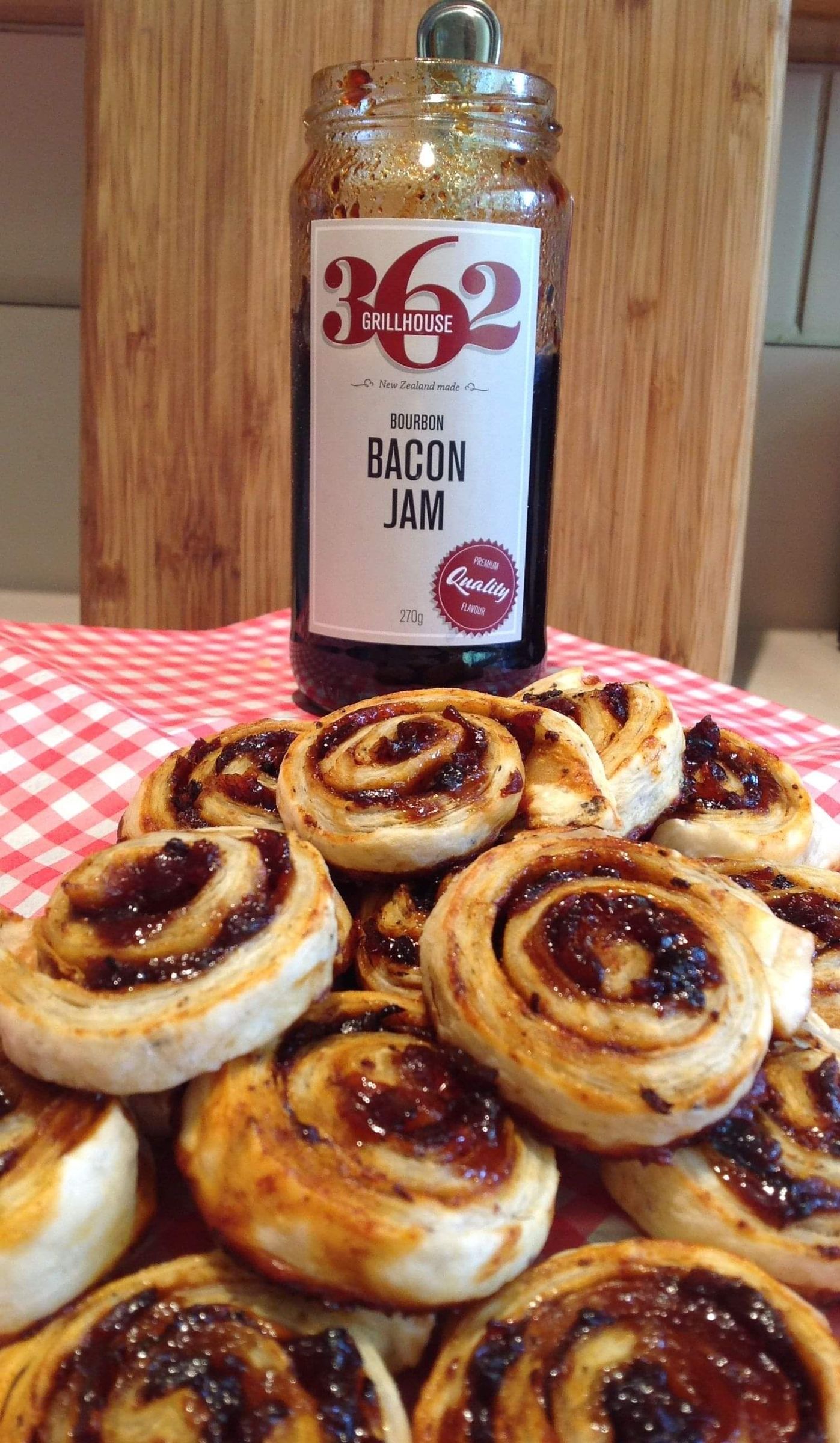 Dantes Fine Foods | SAVORY SCROLLS