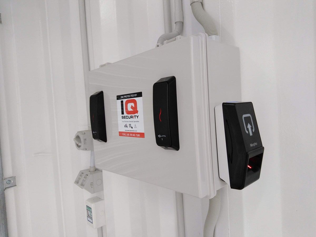 IQ Security | Access Control Portable Solution