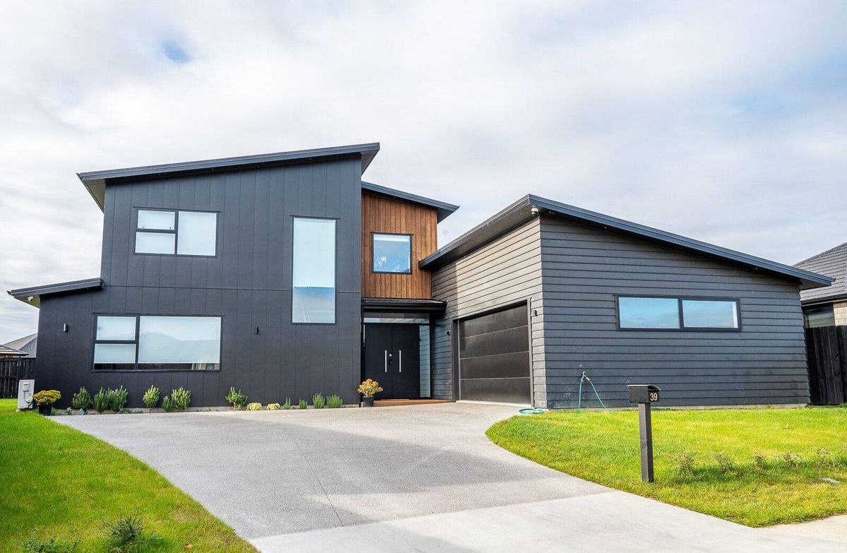 Spouting & Guttering Services Hamilton | Fine Line Fascia & Spouting ...