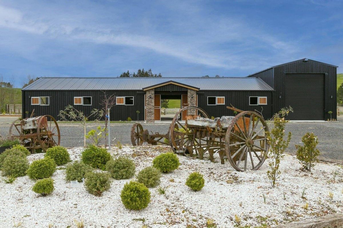 Stables Gallery Waikato | AgBuild Farm and Equine Building