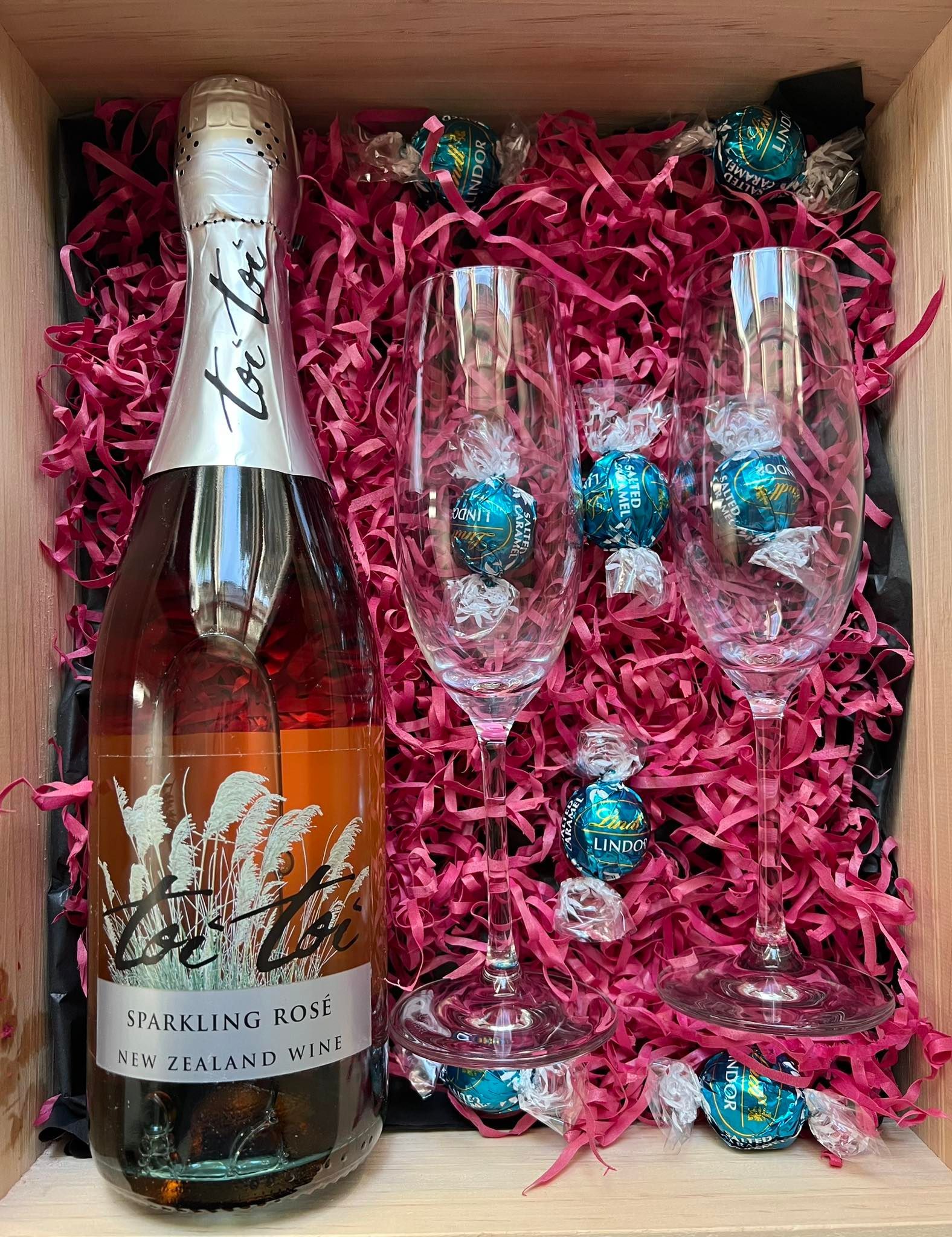 Romantic Gift Box | Romantic Gestures NZ