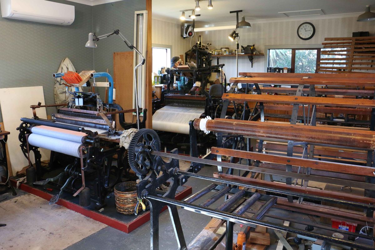 Hattersley Looms Weaving System - Handwoven and artisan