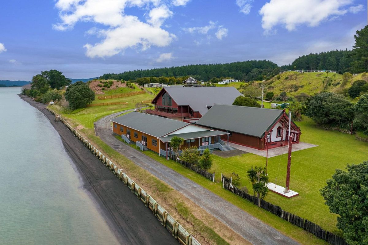 ABOUT US | Sands of Kawhia