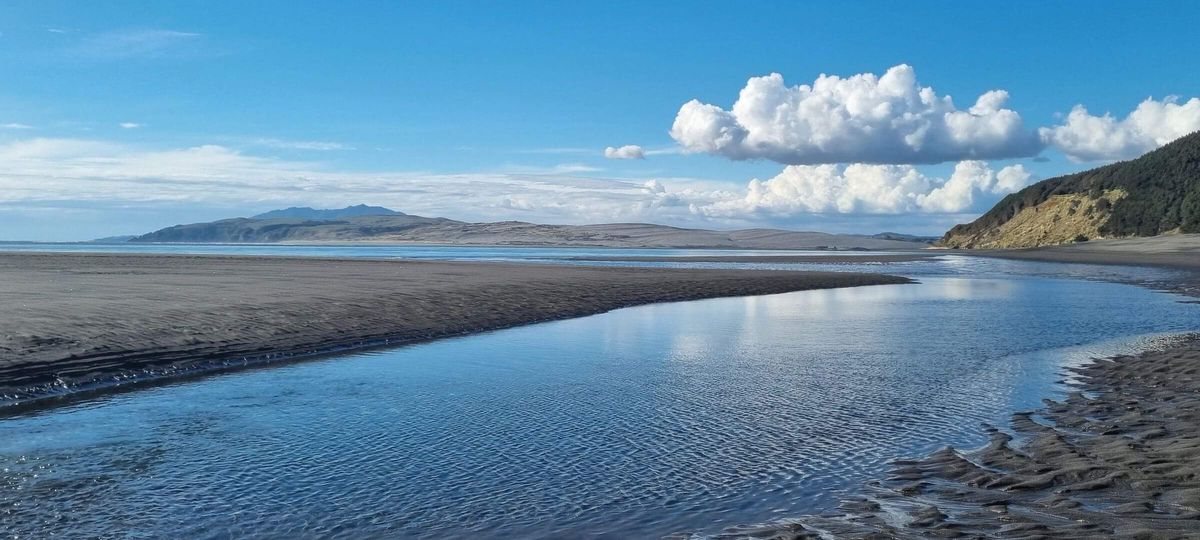 ATTRACTIONS | Sands of Kawhia