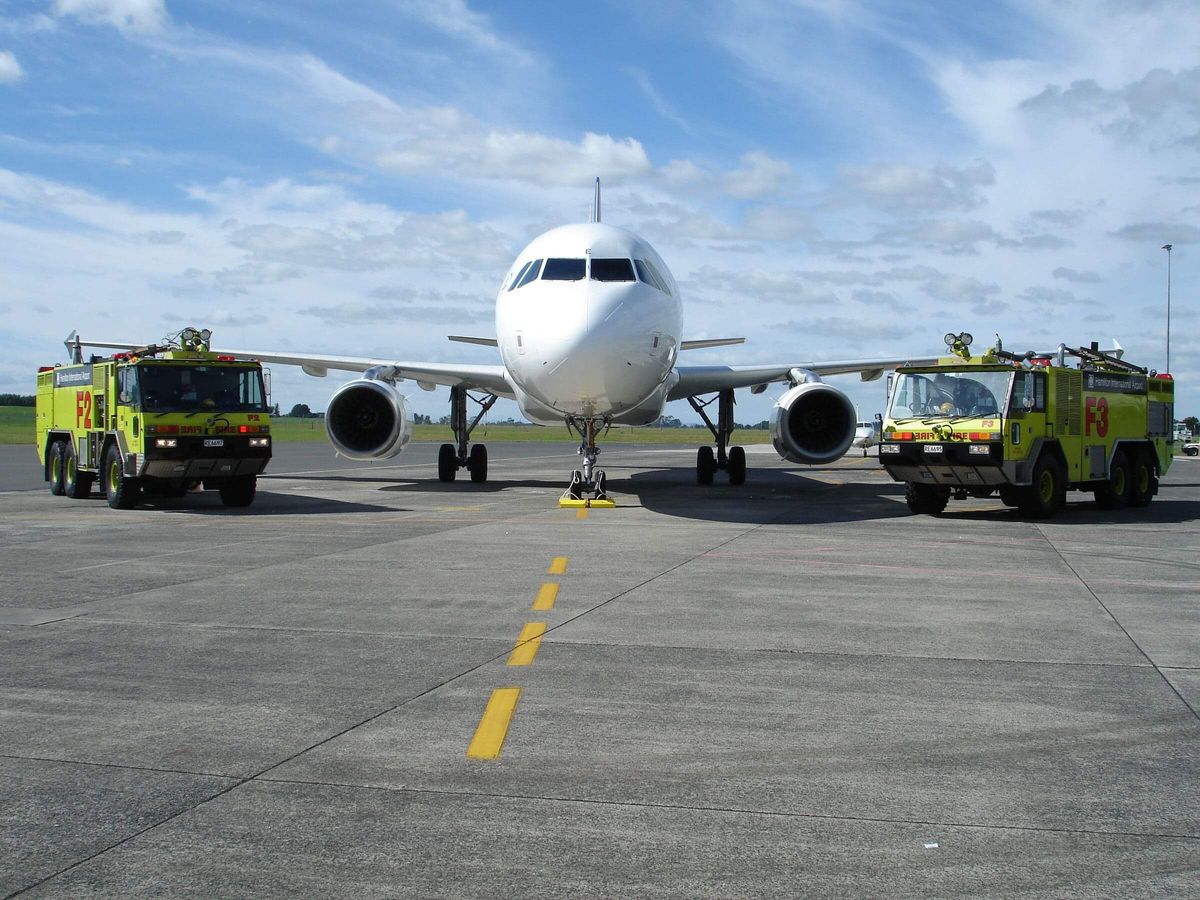 Operational info | Hamilton Airport