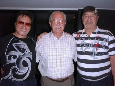 Eddie Low Singer, Musician, Performer and Entertainer. | Eddie Low