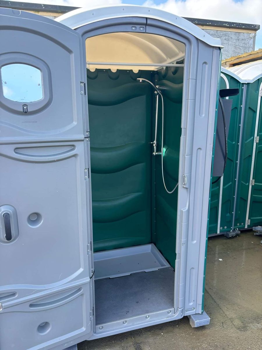PORTABLE SHOWER (Gas), Portaloos | Good Guys Hire